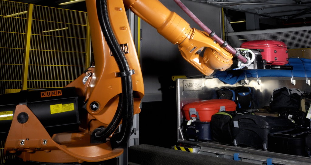 Robotic system for automatic baggage loading for major international ...